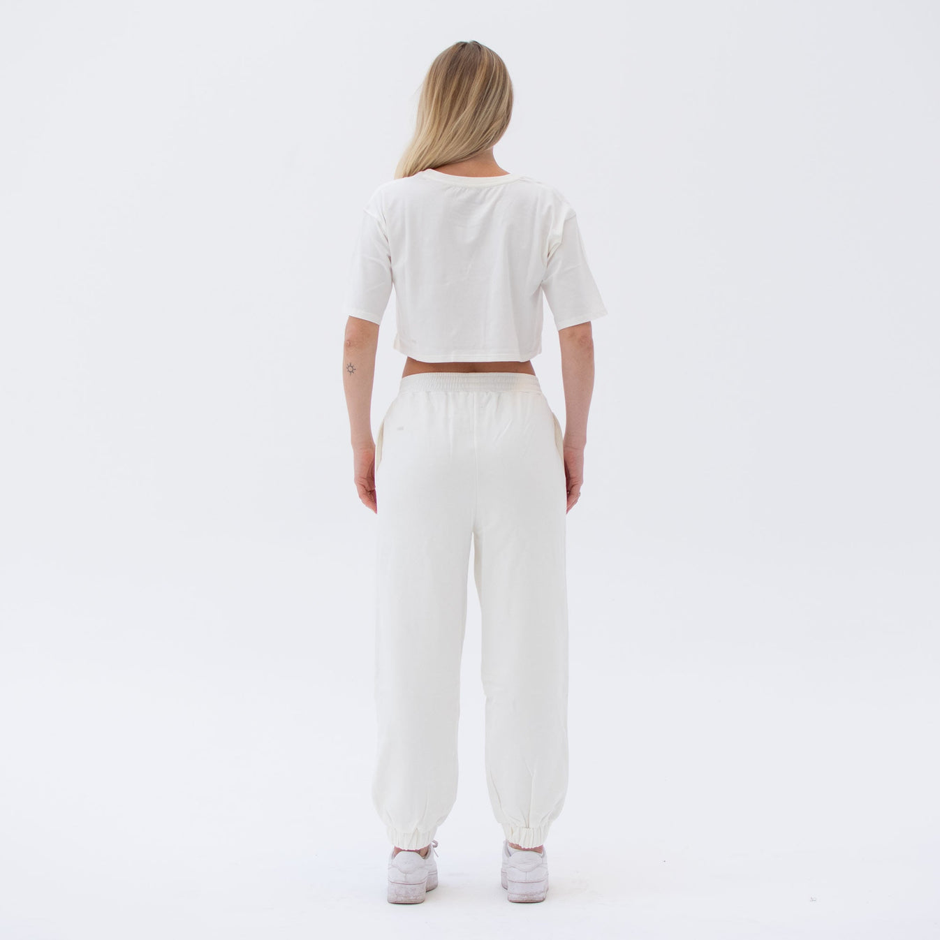 ESSENTIAL SWEATPANTS CLOUD – STORM Watches